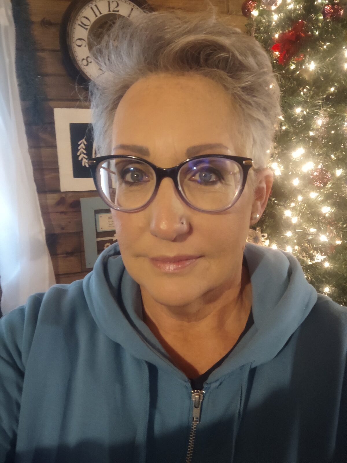 ABOUT APRIL – April LaJune | Conservative Talk Show Host